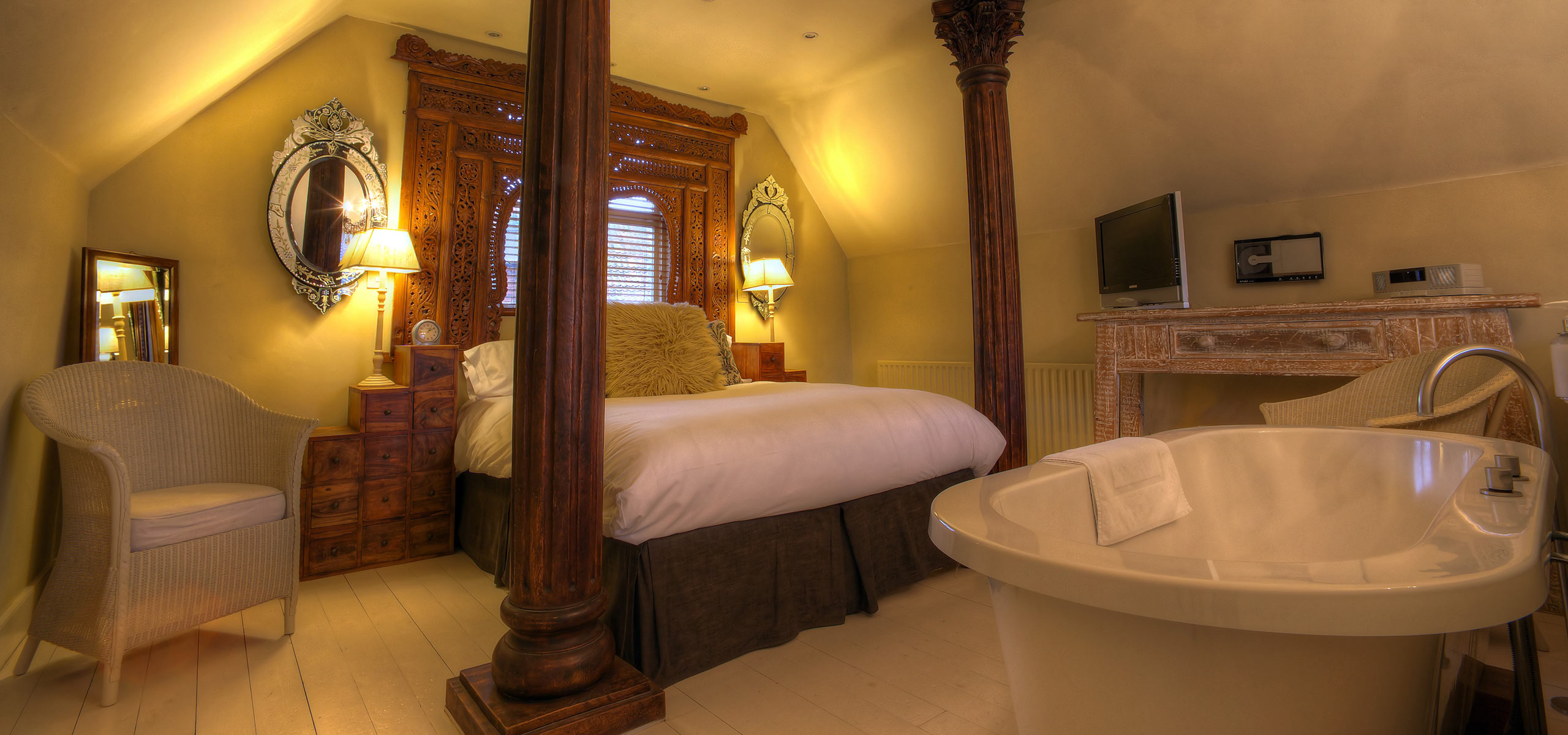 Opium | Strattons Hotel, luxury boutique hotel restaurant cafe deli ...